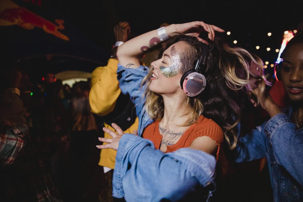 Silent Headphone Disco Hire In Ireland – The Perfect Entertainment For ...